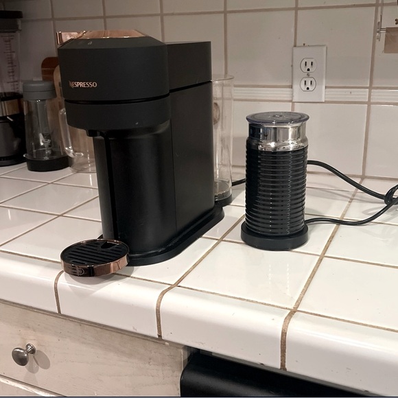 Nespresso | Other | Nespresso Vertuo Next Classic Coffee Espresso Maker ...